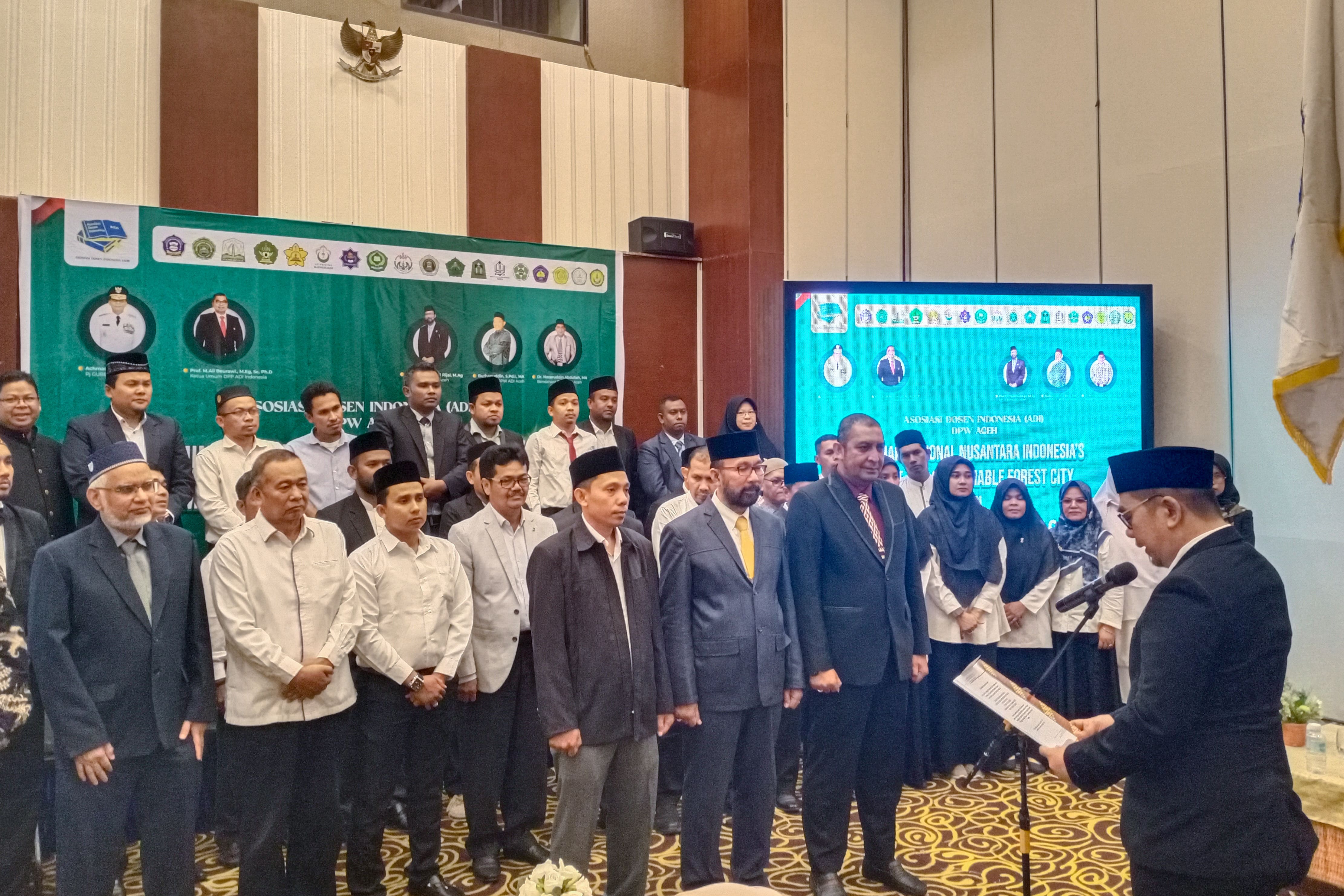 Pengurus ADI Aceh Dilantik, Prof Syamsul Rijal Jabat Ketua Umum