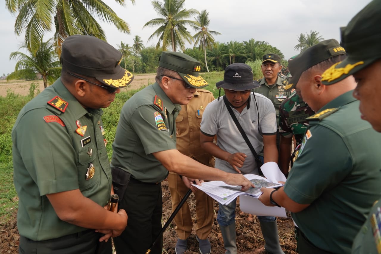 Pangdam IM Tinjau Optimalisasi Lahan Ketahanan Pangan